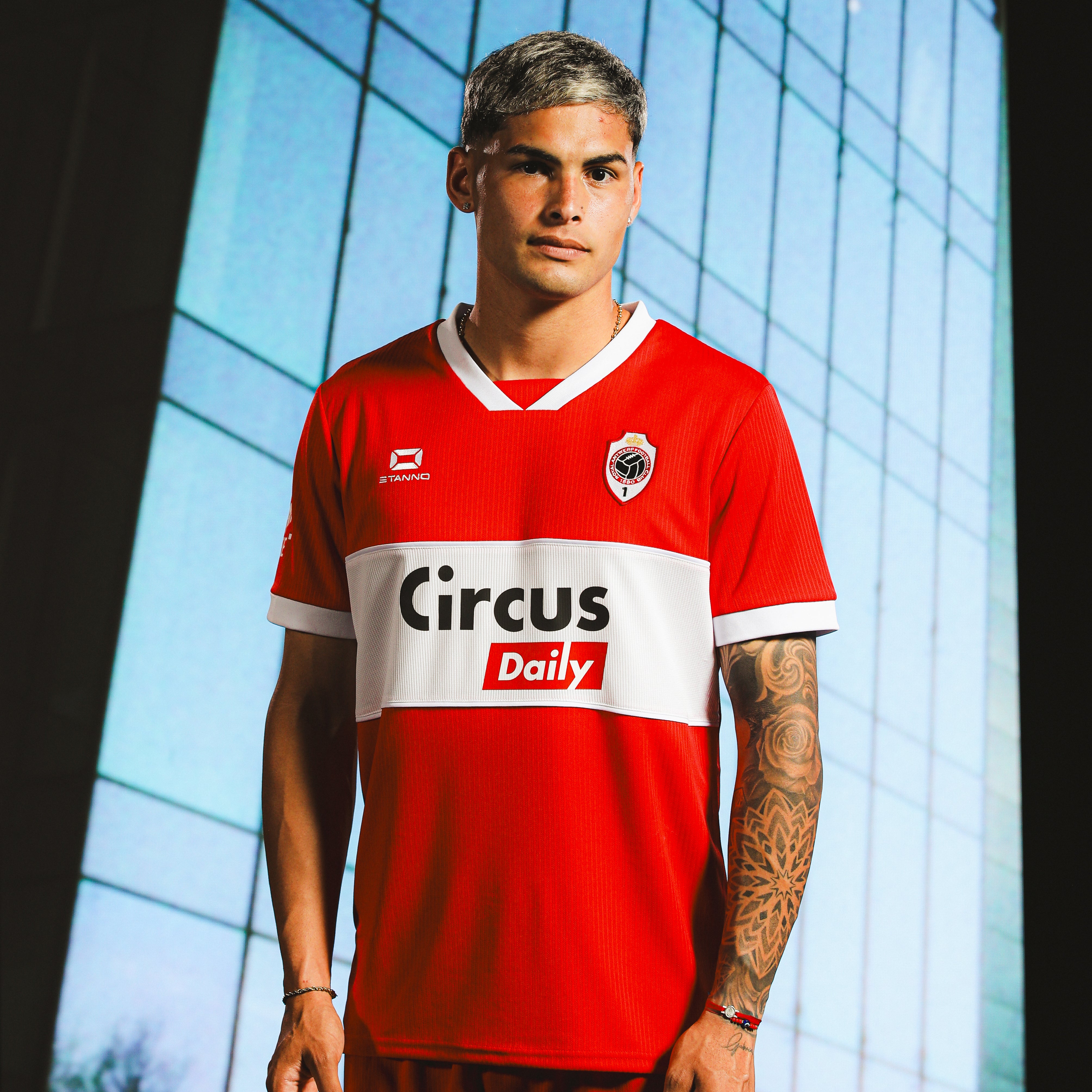 Official Royal Antwerp Home Shirt 25/26 - Adult | Royal Antwerp FC ...